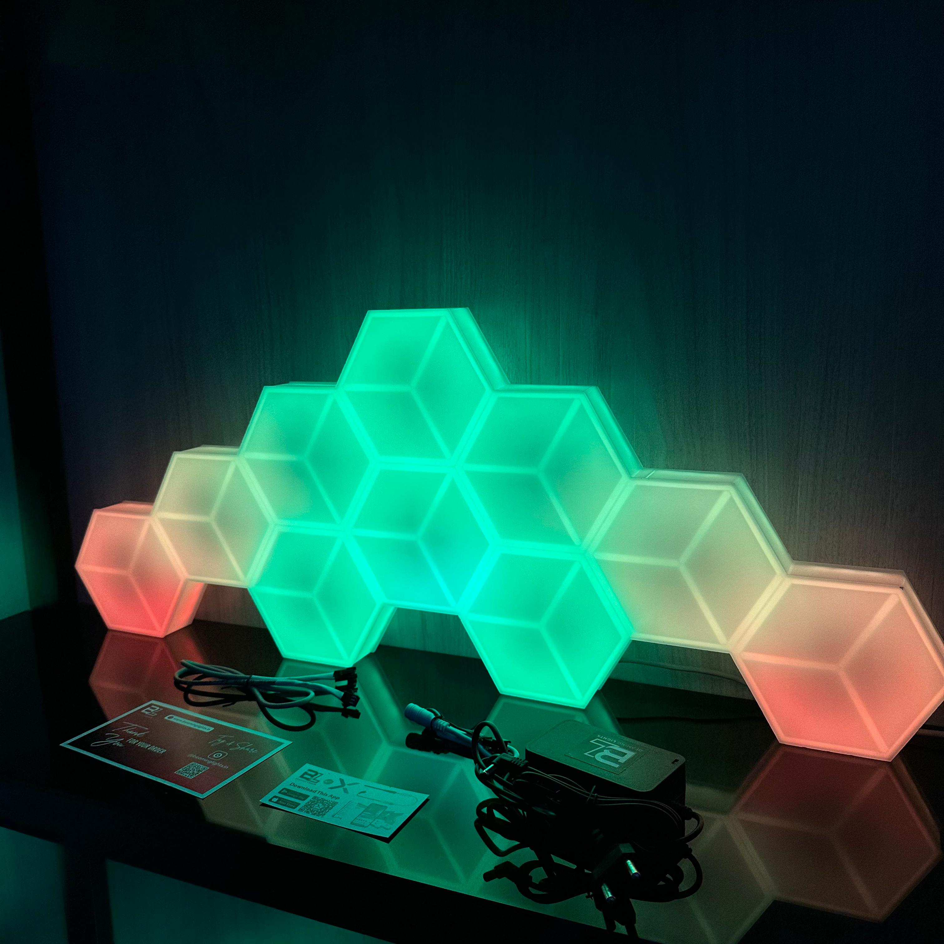 Hexa Panel – Beaming Lights